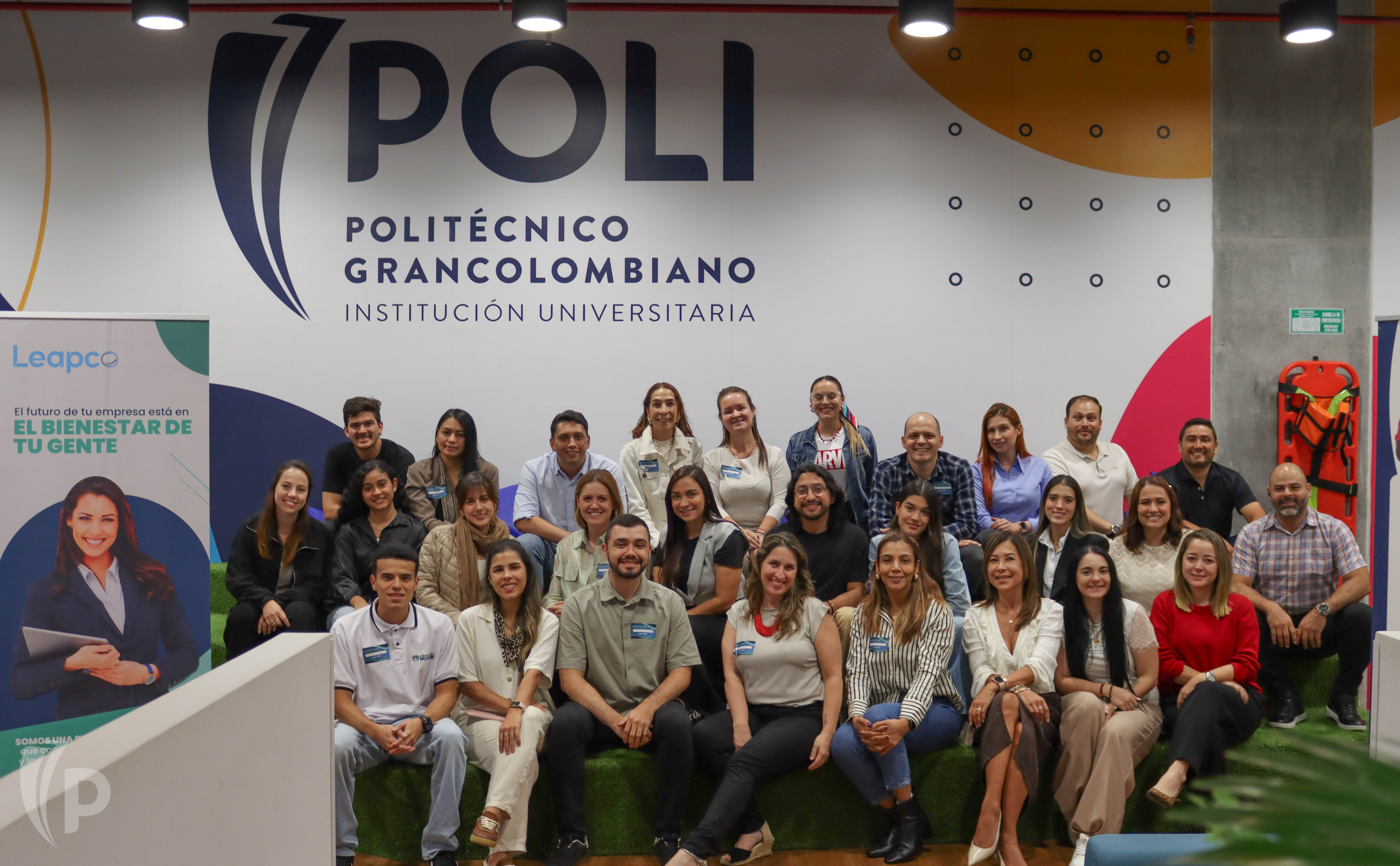 El Poli Medellín y Leap CO oficializaron su alianza con un encuentro ...